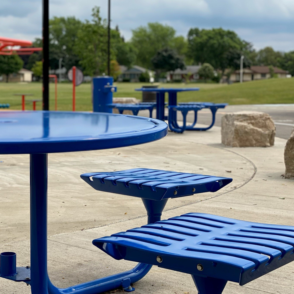 Anova Latitude ADA Table, 3 Flat Seats | L1450