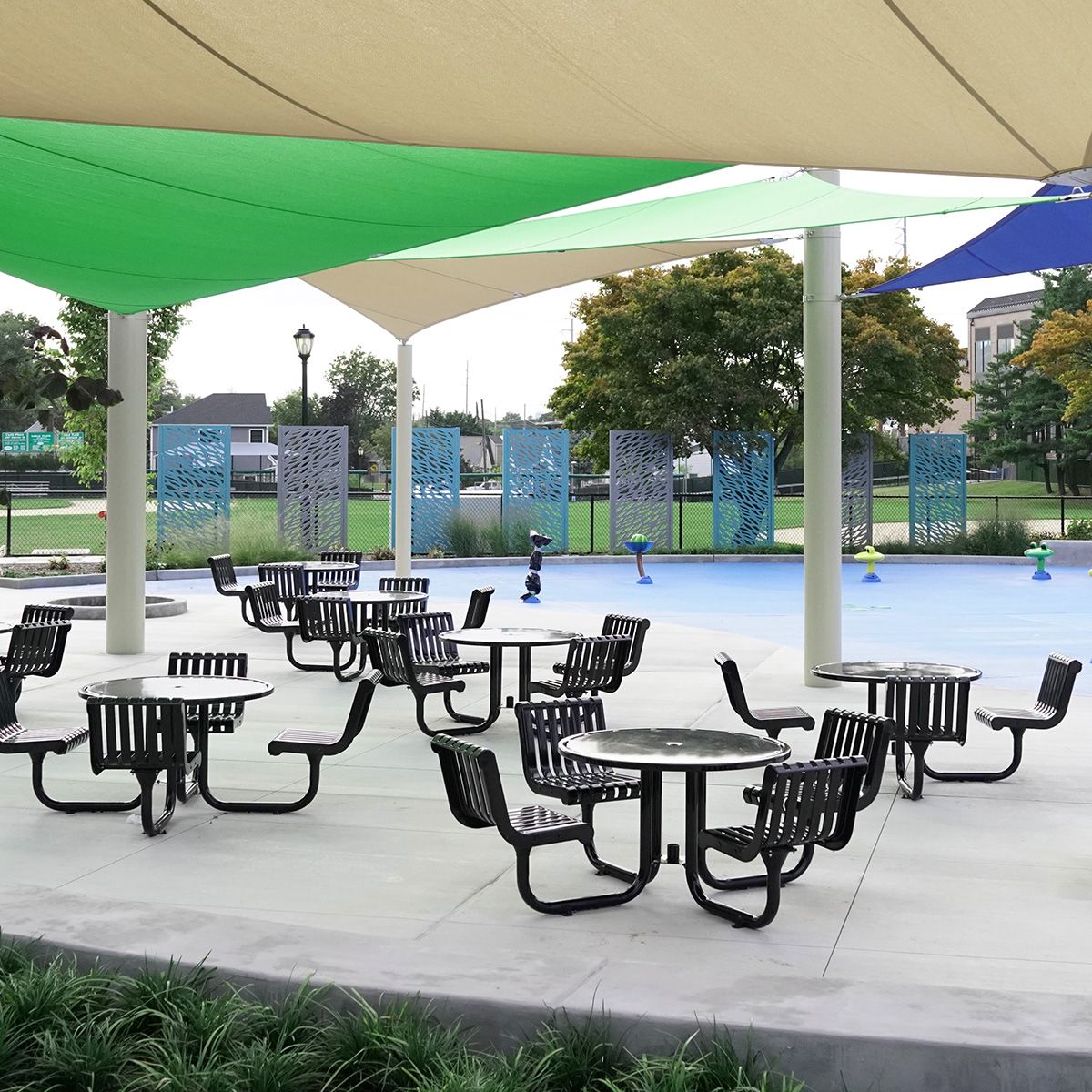 Anova Rendezvous Table, 4 Swivel Seats | L1388S