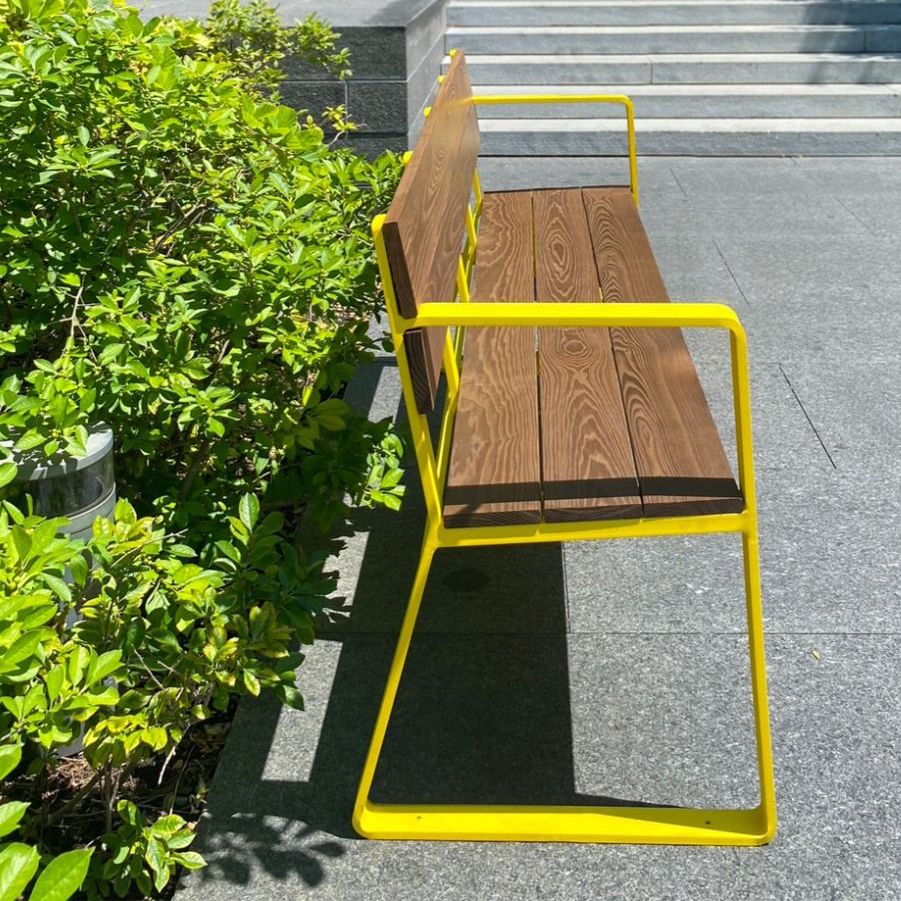 Anova Vibe 5 1/2' Thermory Contour Bench with Armrests | RLA80T